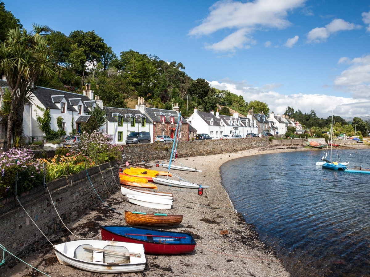 14 Quaint Villages and Small Towns in Scotland You Should Visit